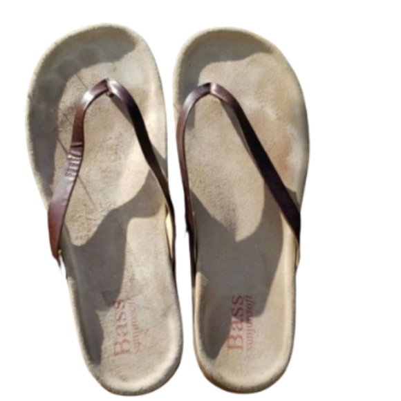 G.H. Bass & Co. | Shoes | Bass Mens Flip Flop Sz 9m | Poshmark